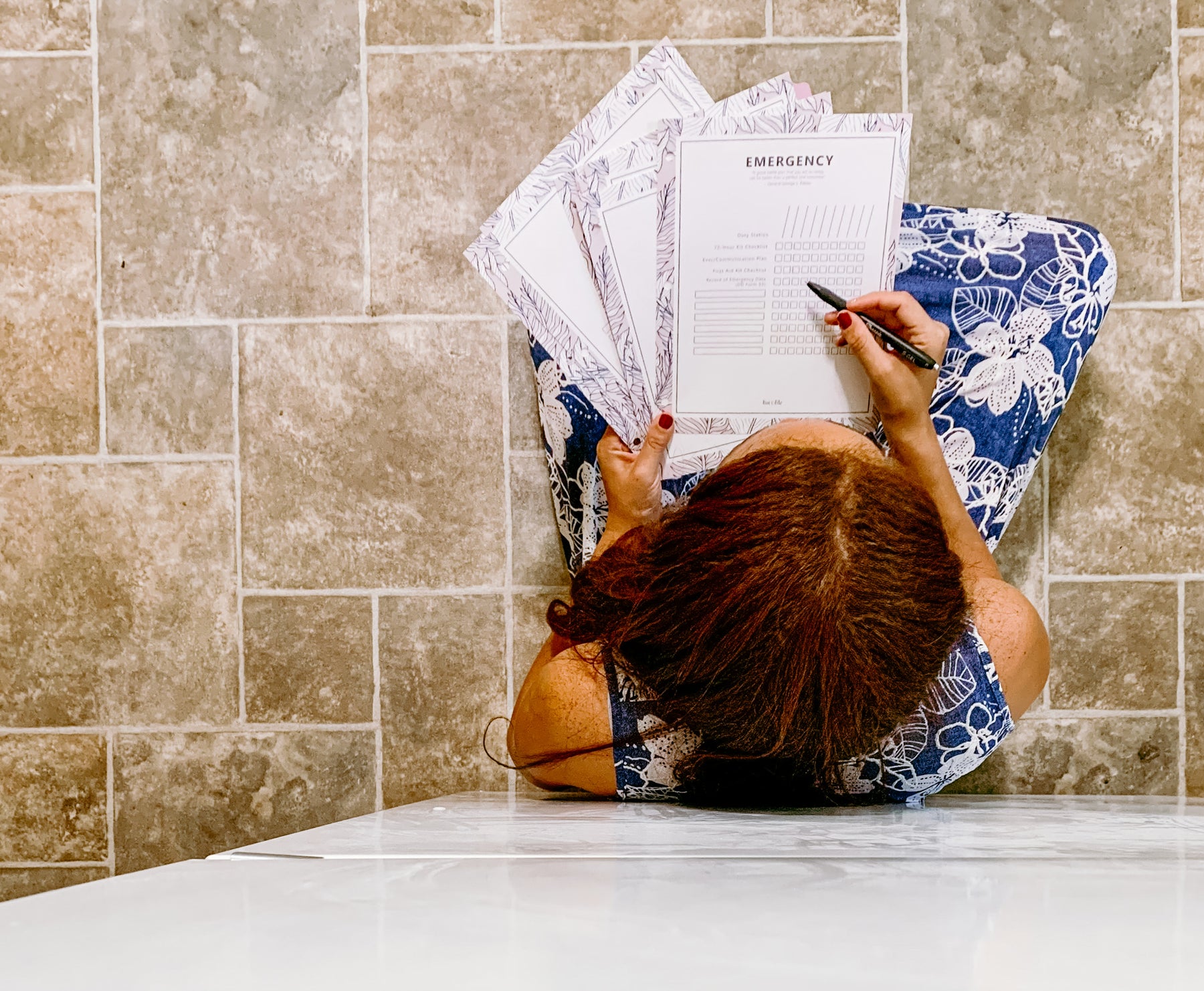 Organize military life.